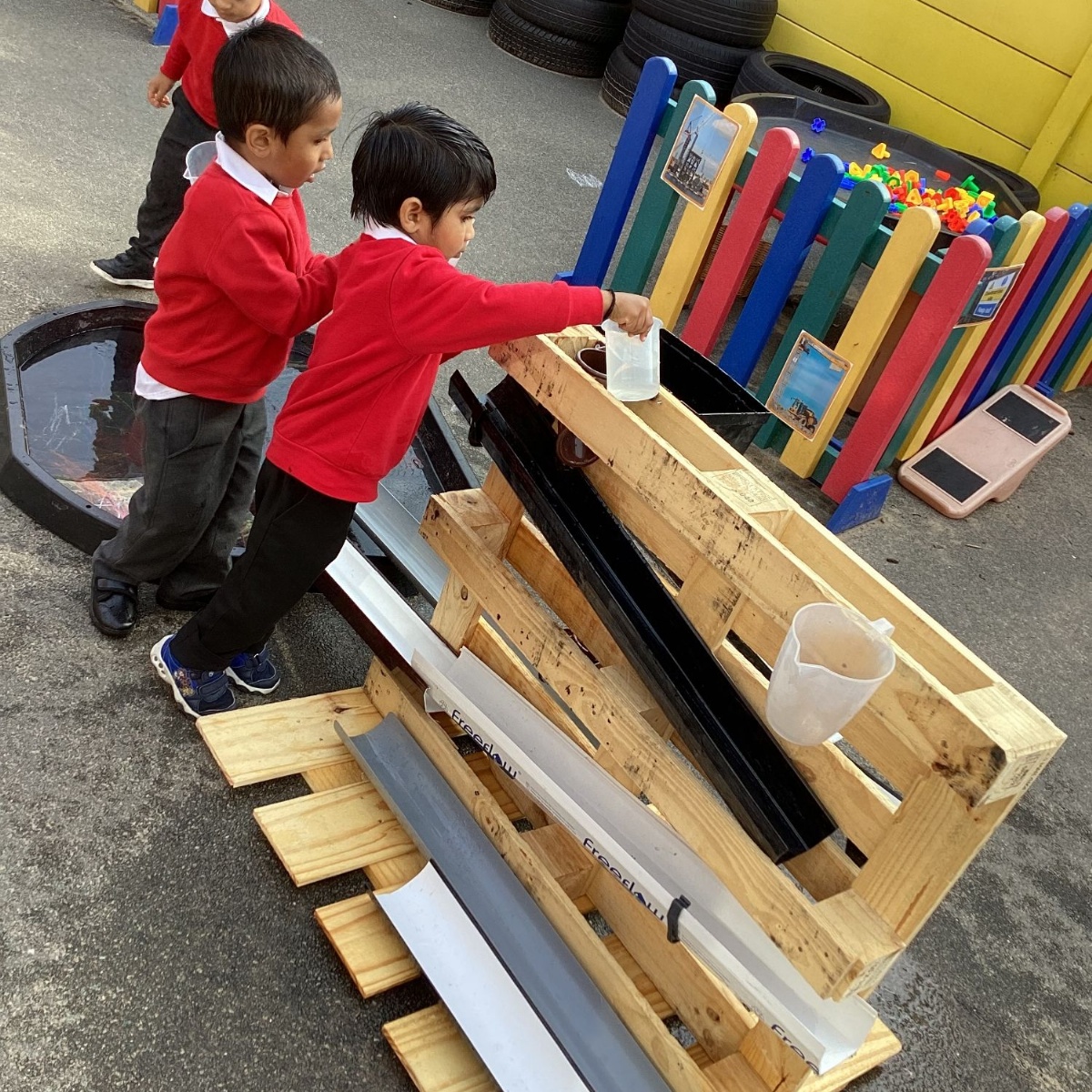 Water wall! - Rushey Mead Primary School